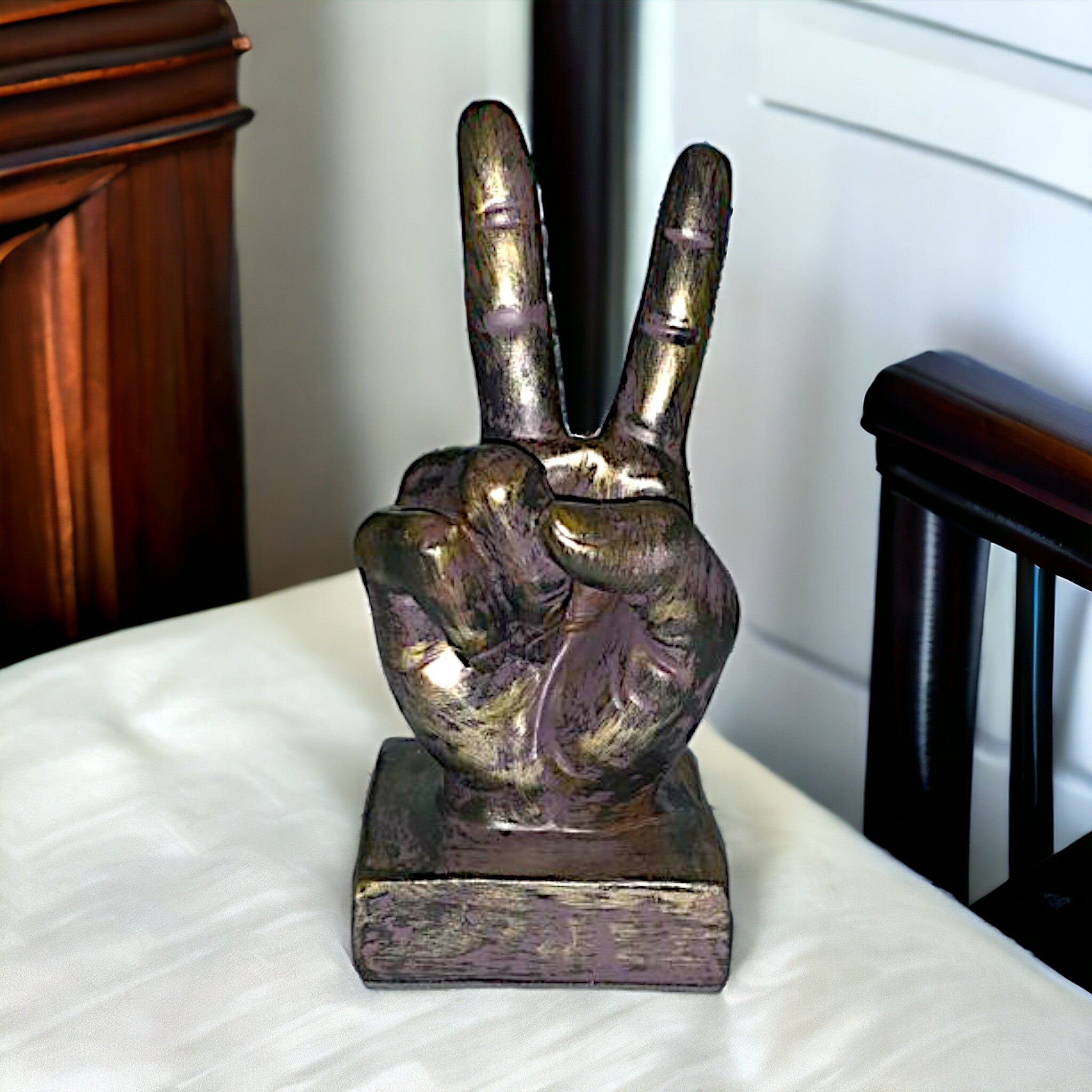 "Victory" Hand Statues – Winnipeg Home Decor